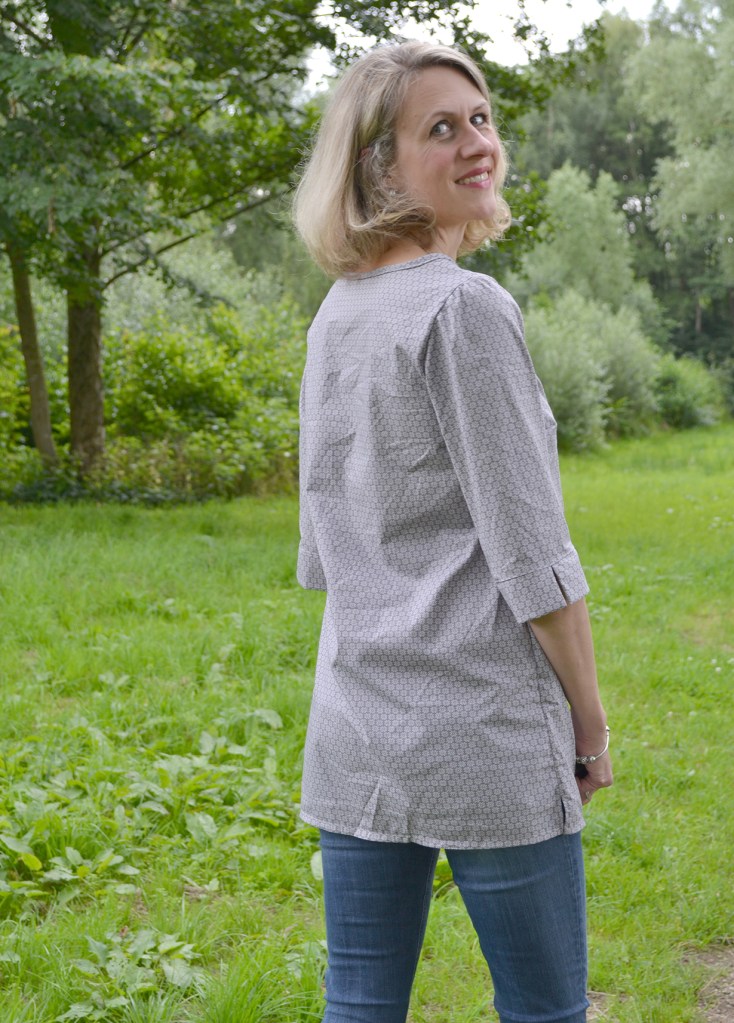 Triple Carla! Bluse, Tunika & Kleid – Blauwalfluke